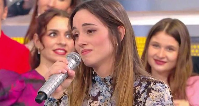 La maestro Sandy en larmes, Nagui frappe fort sur France 2 – Toute l ...
